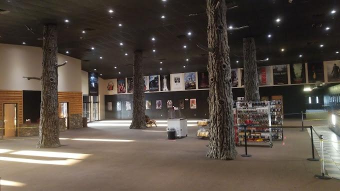 Rouman Cinema - Showtimes & Tickets