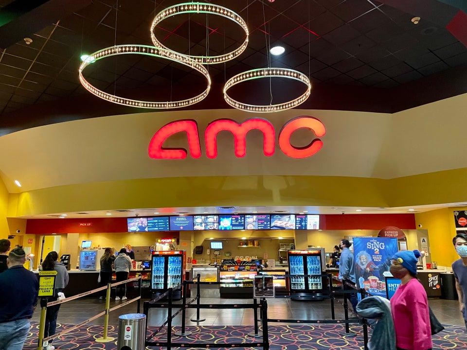 AMC La Jolla 12 Movie Theatre - Screendollars