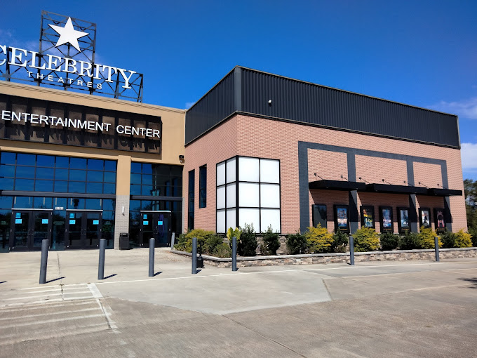 Celebrity Baton Rouge 10 - Showtimes & Tickets