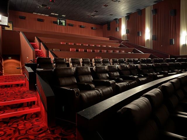 Cinemark at The Pike Outlets and XD in Long Beach - Showtimes & Tickets