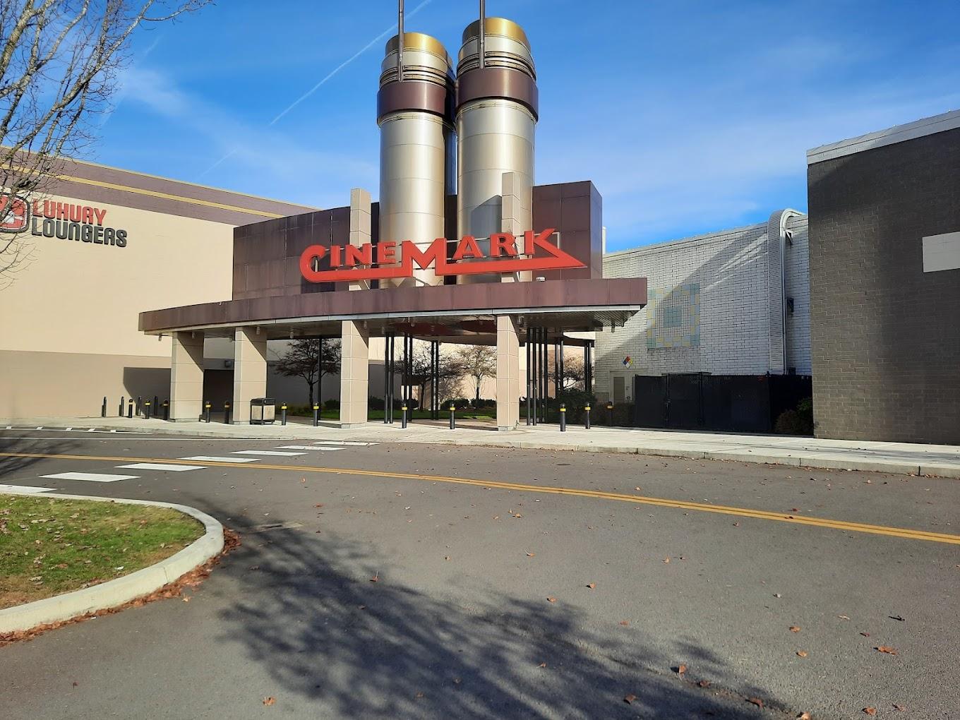 Cinemark Eugene Springfield 17 in Springfield, OR - Screendollars