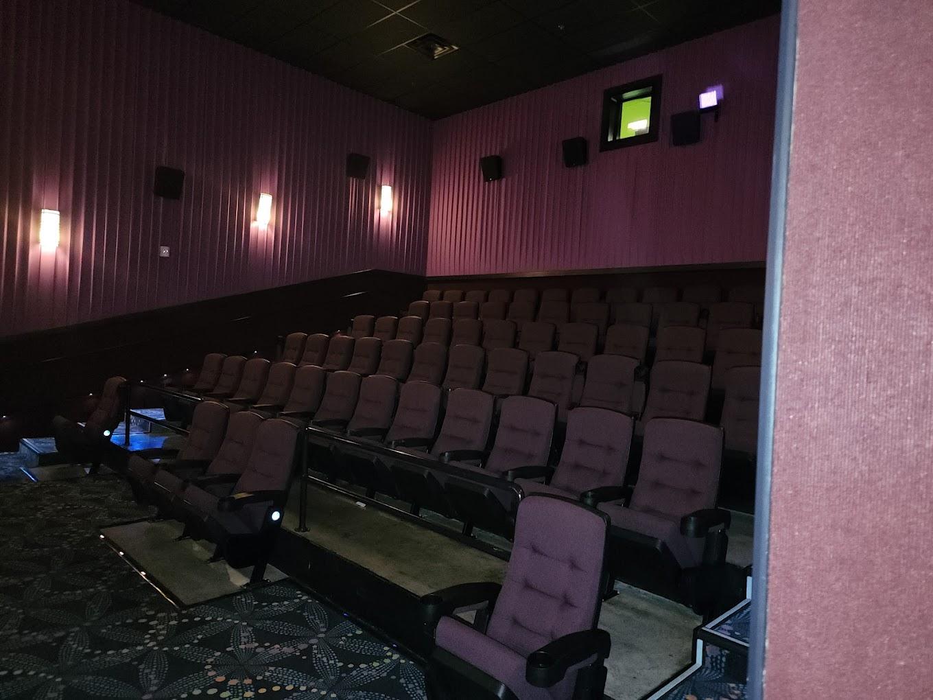 D-Max Cinema in Gainesville - Showtimes & Tickets