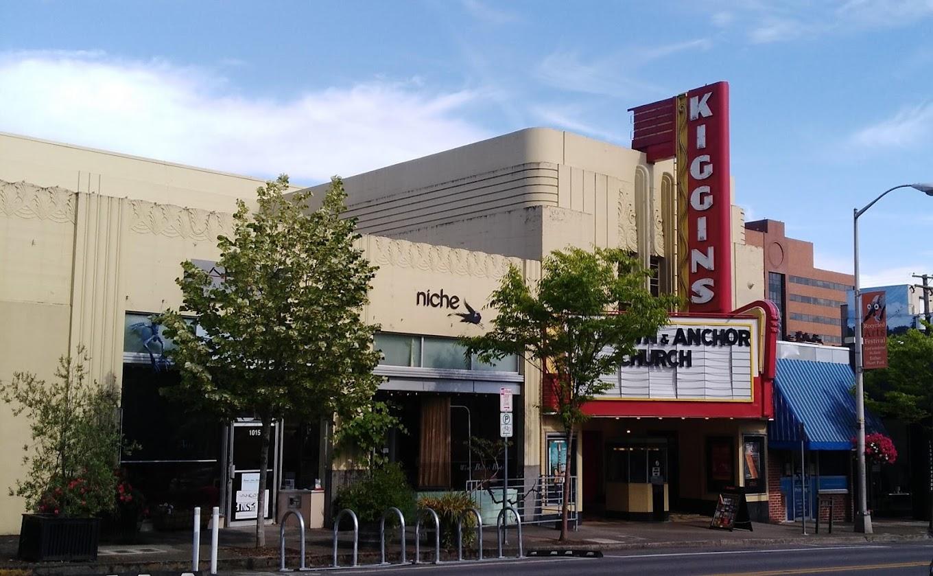 Kiggins Theatre - Showtimes & Tickets