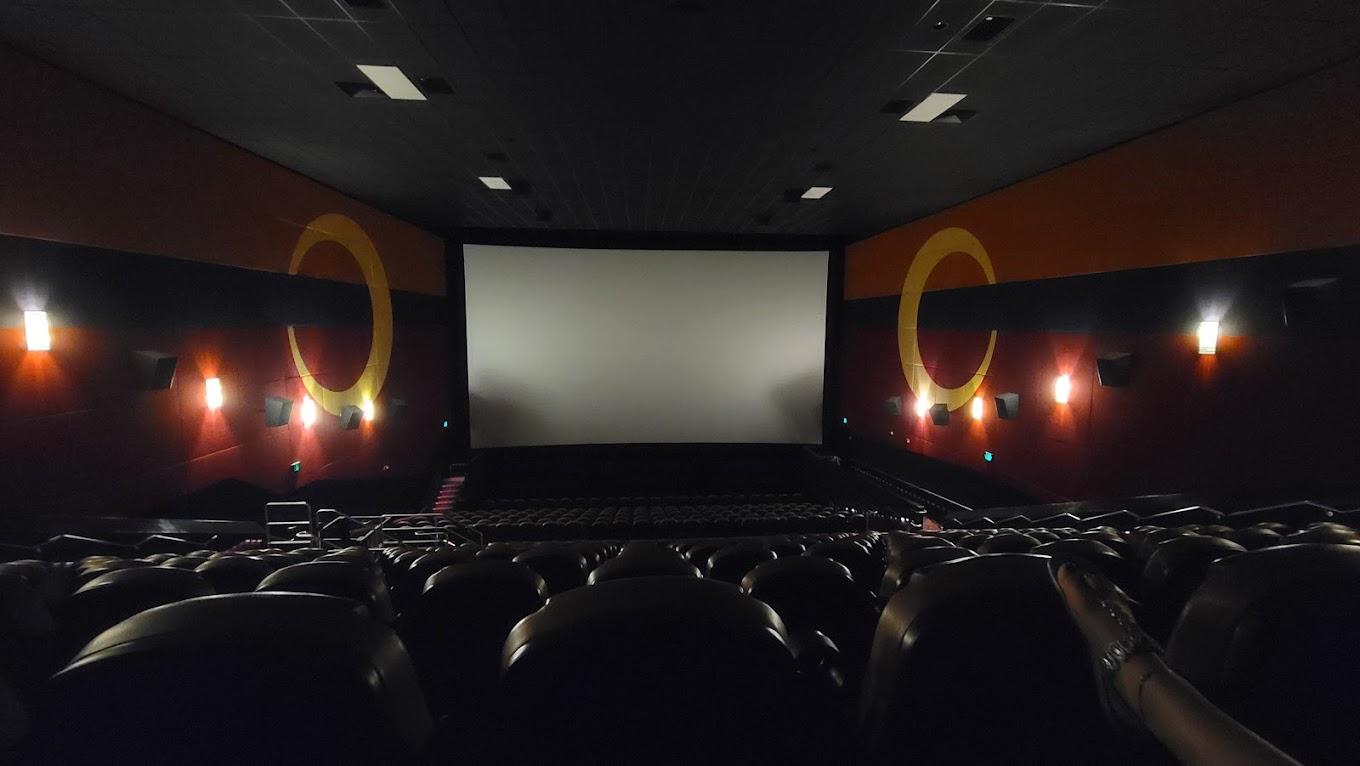 Regal Everett - Showtimes & Tickets