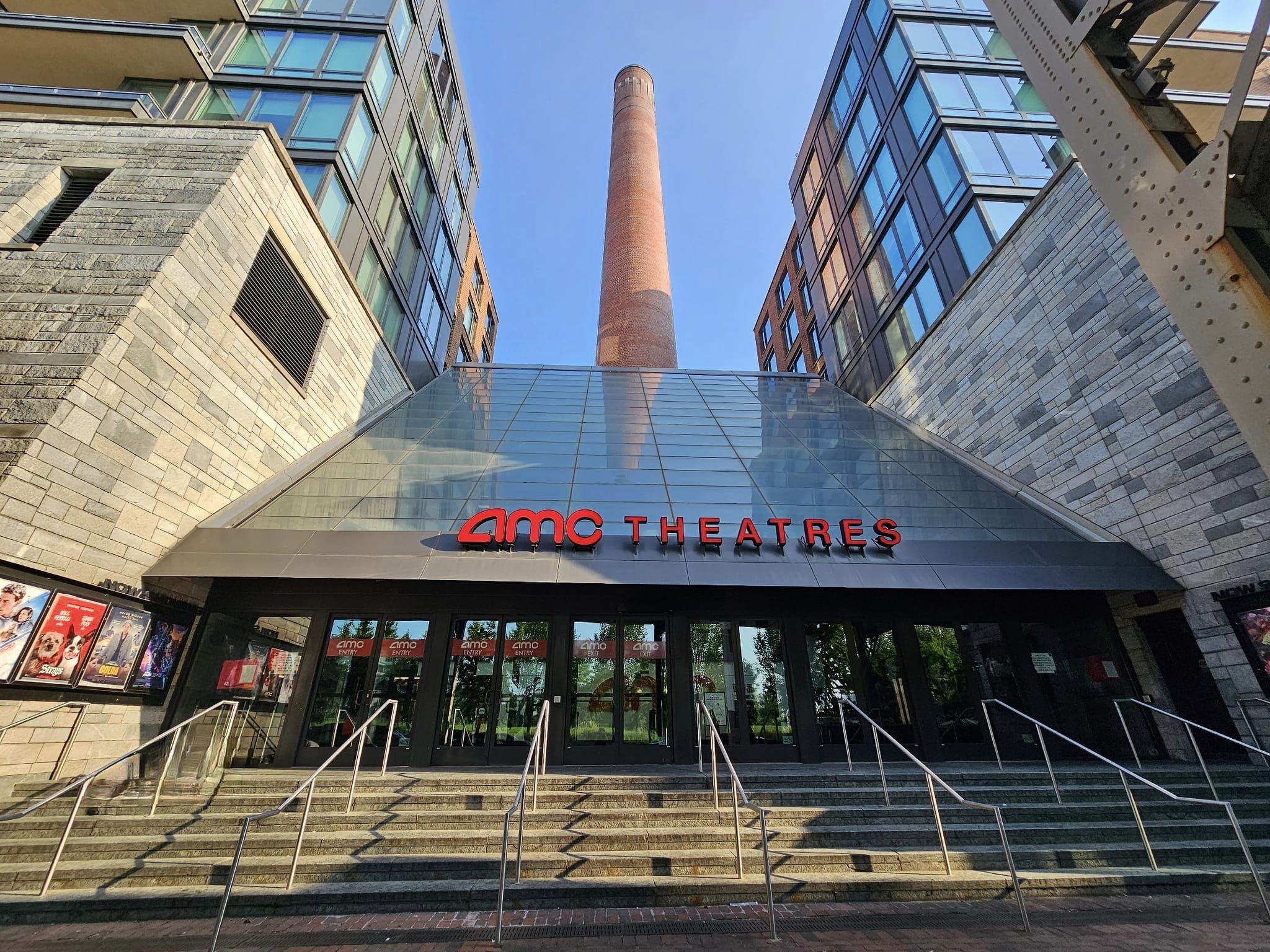 AMC Georgetown 14 Theatre in Washington, DC - Showtimes & Tickets