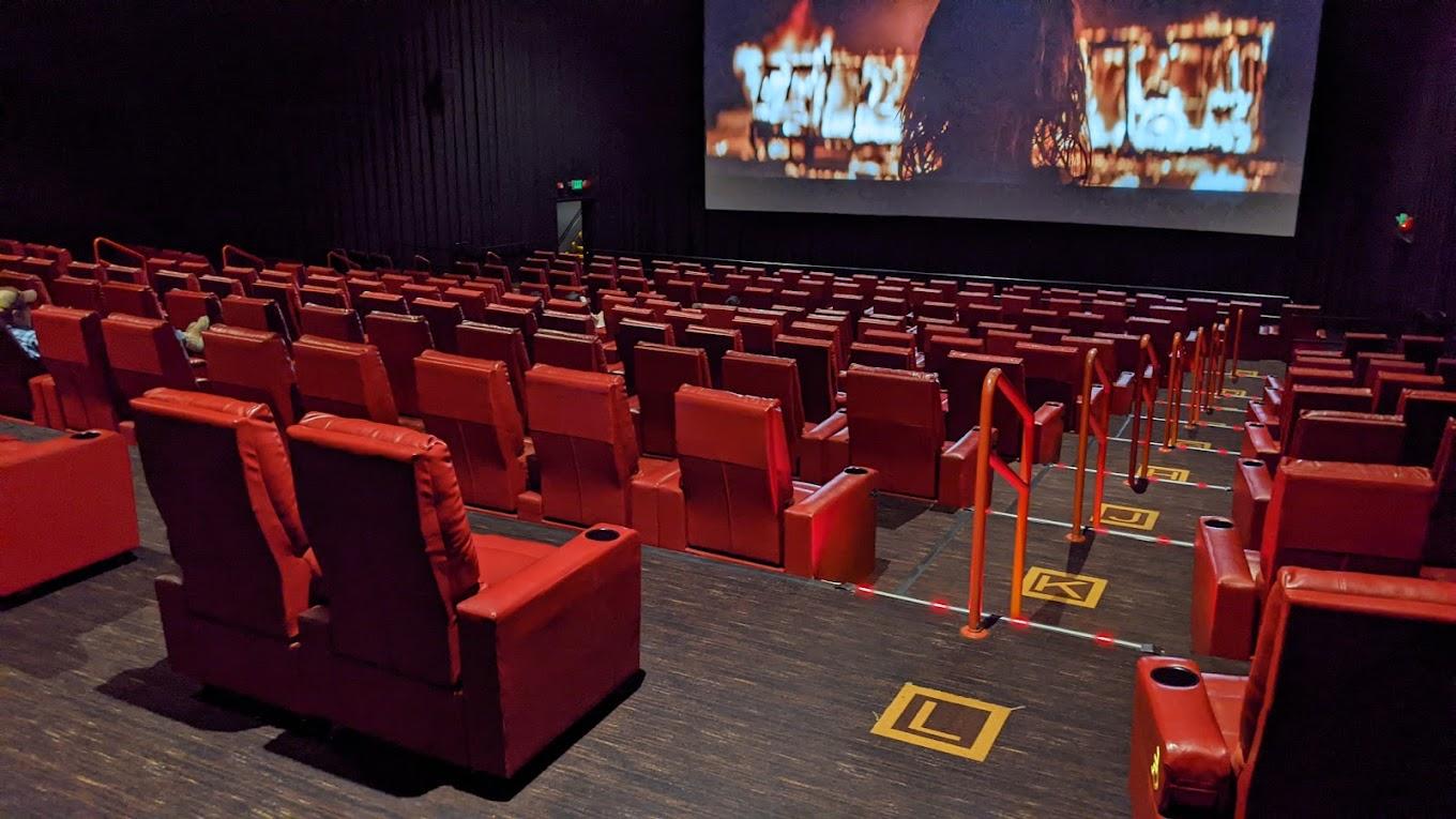 AMC Oak Tree 6 - Showtimes & Tickets