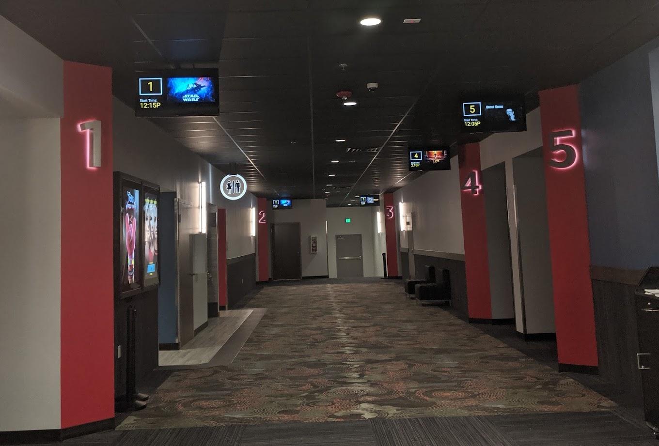 Fairchild Cinemas Southgate Movie Theatre in Kennewick, WA - Screendollars