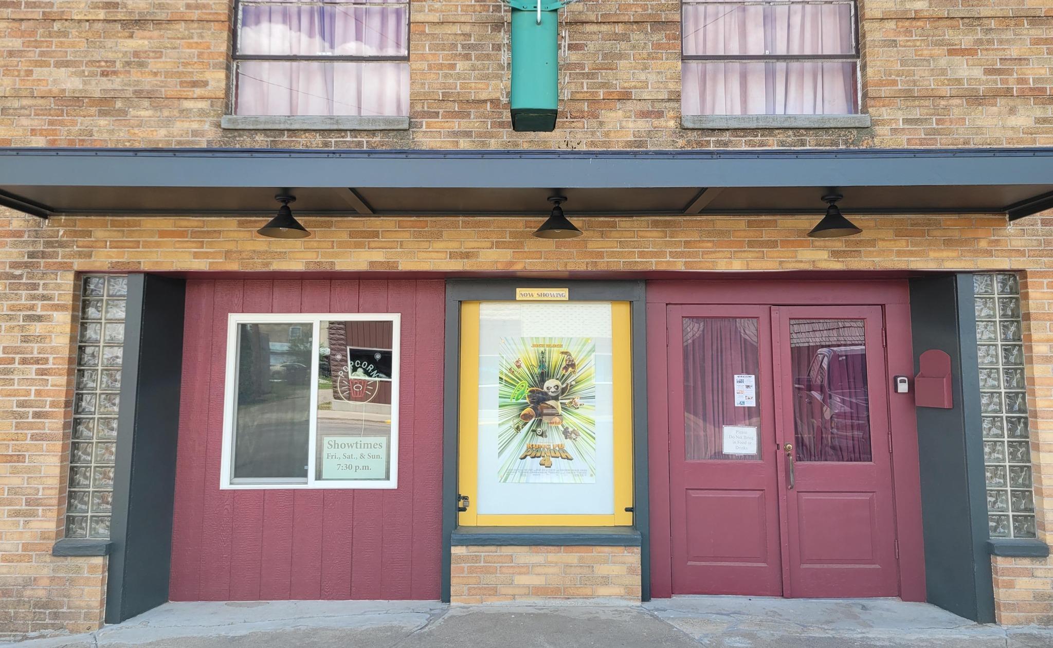 Faulkton Lyric Theatre in Faulkton, SD - Screendollars