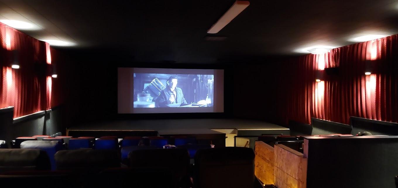 Lee Theater - Showtimes & Tickets