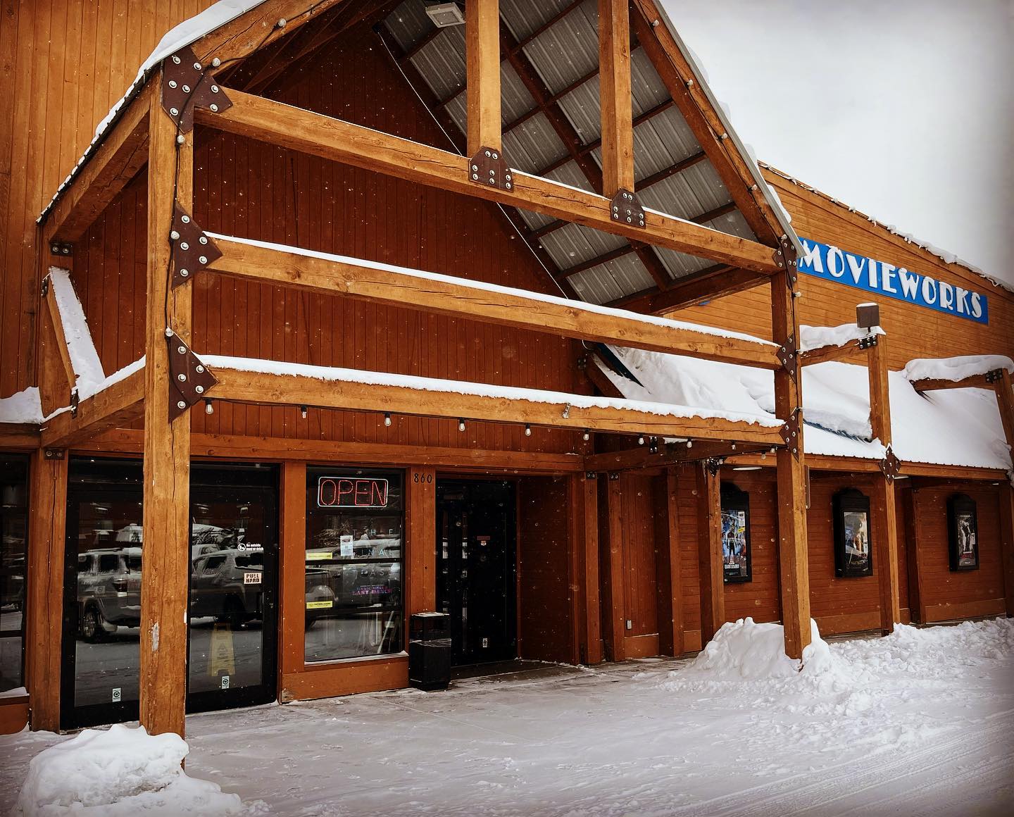 MovieWorks Cinema - Showtimes & Tickets