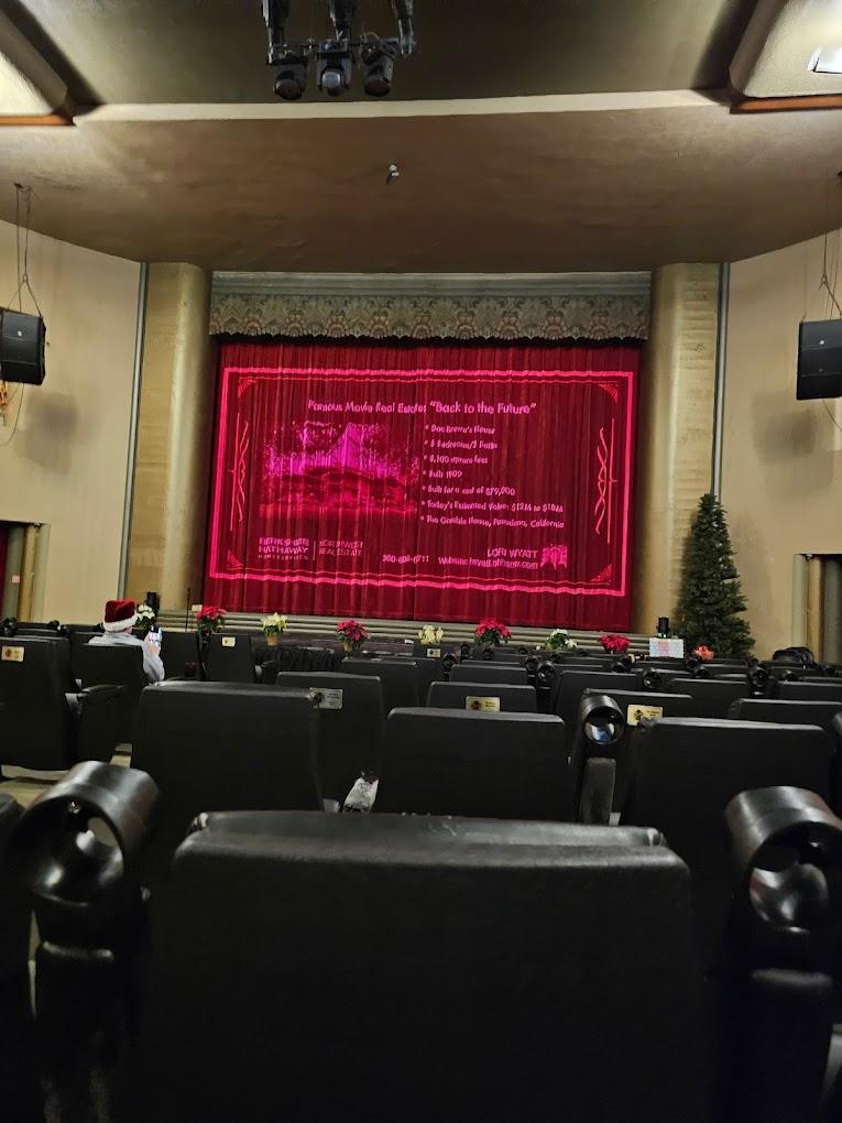 Kiggins Theatre - Showtimes & Tickets