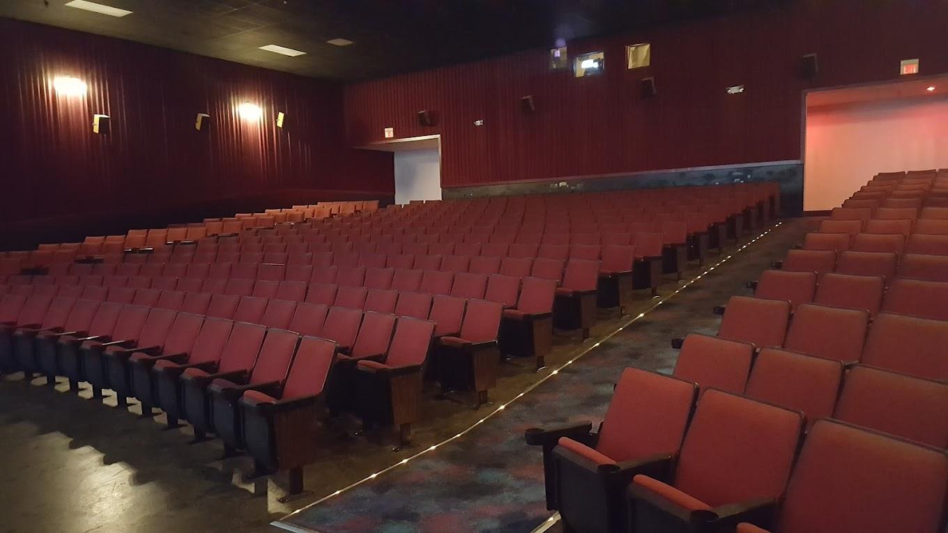 Oak Grove 8 Cinemas - Showtimes & Tickets