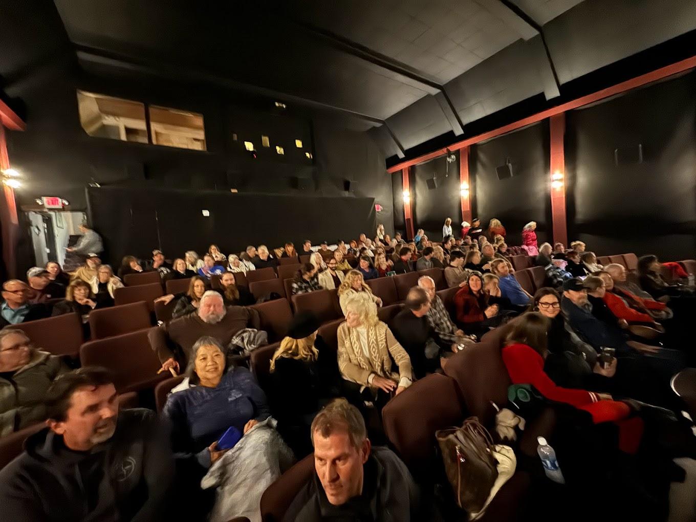 Redwood Theater - Showtimes & Tickets