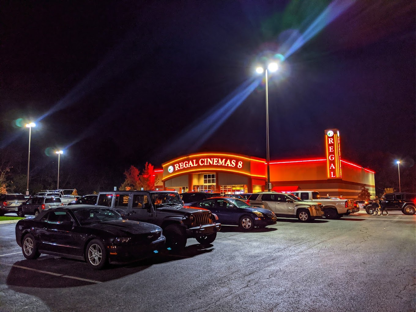 Regal Hamilton Place - Showtimes & Tickets