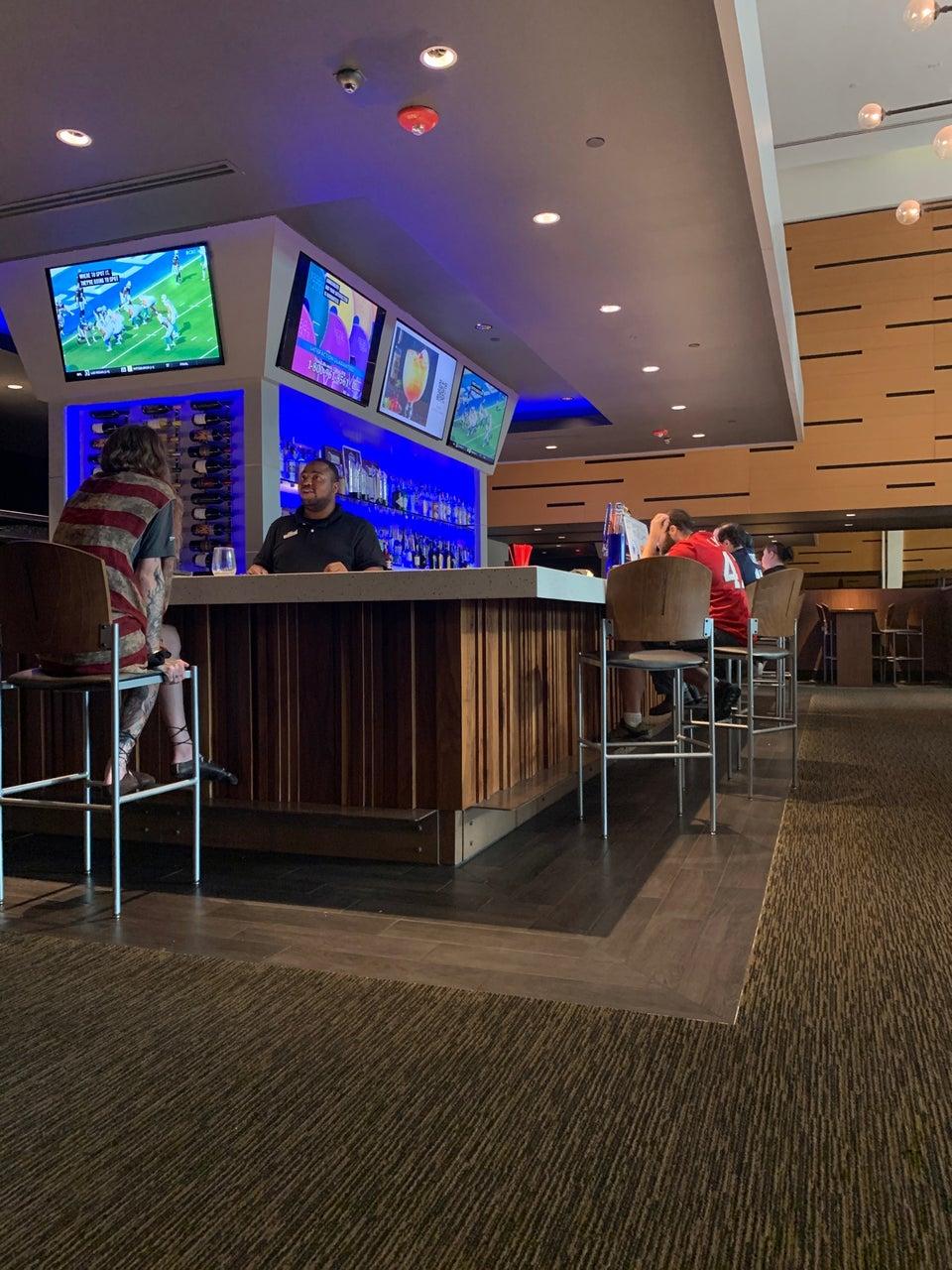 Studio Movie Grill Tyler - Showtimes & Tickets