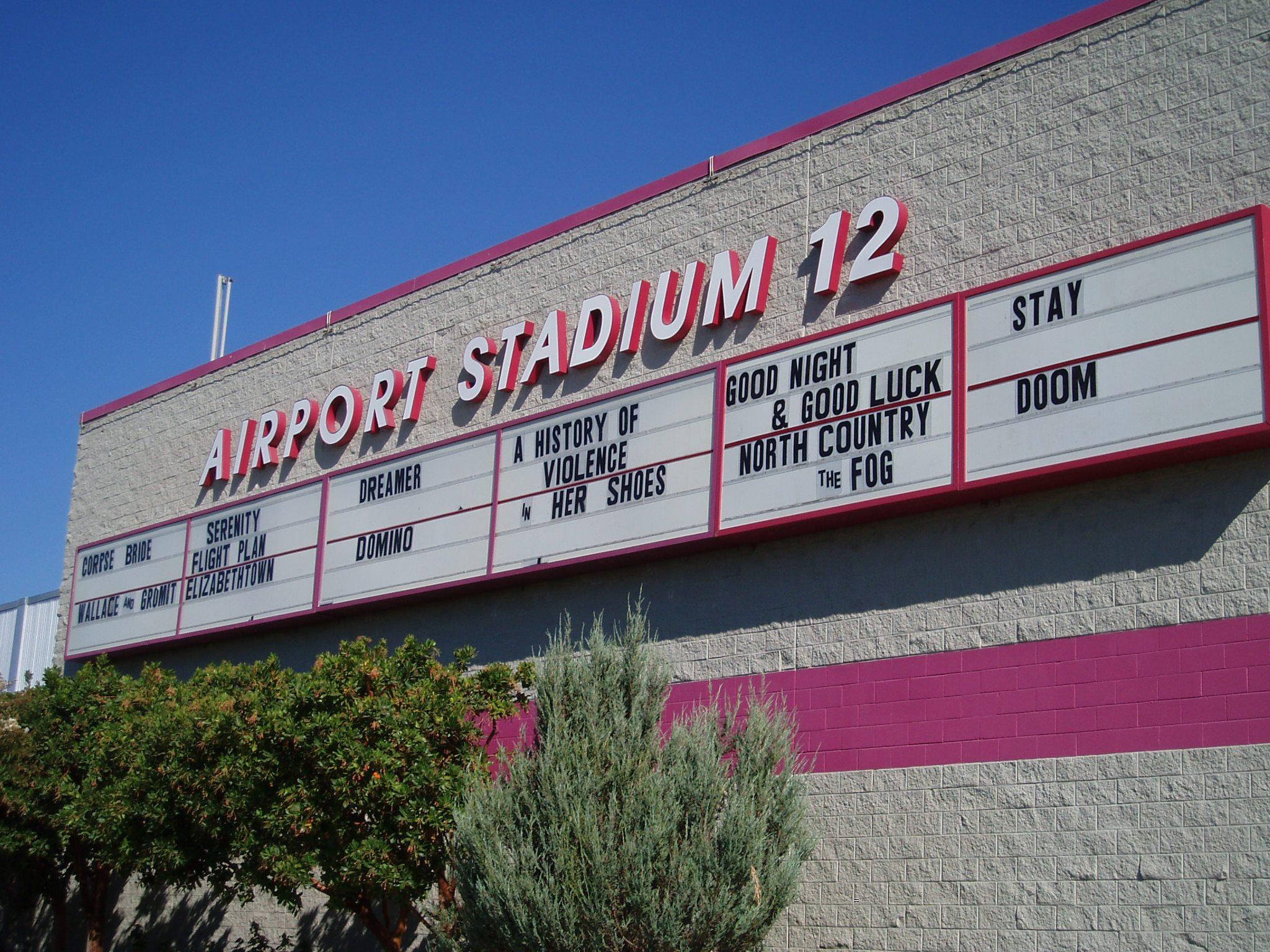 Santa Rosa Airport Stadium 12 - Showtimes & Tickets