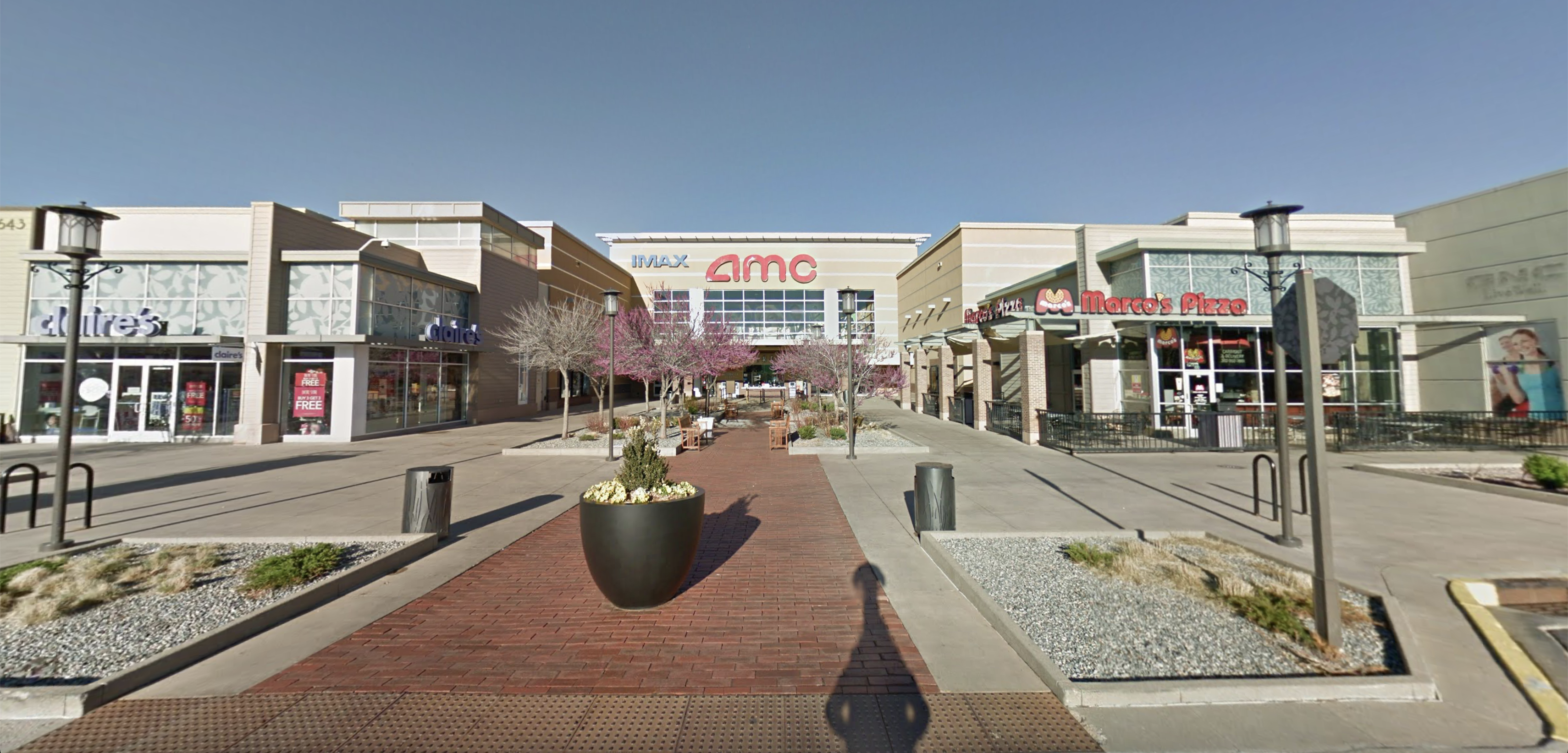 AMC Orchard 12 - Showtimes & Tickets