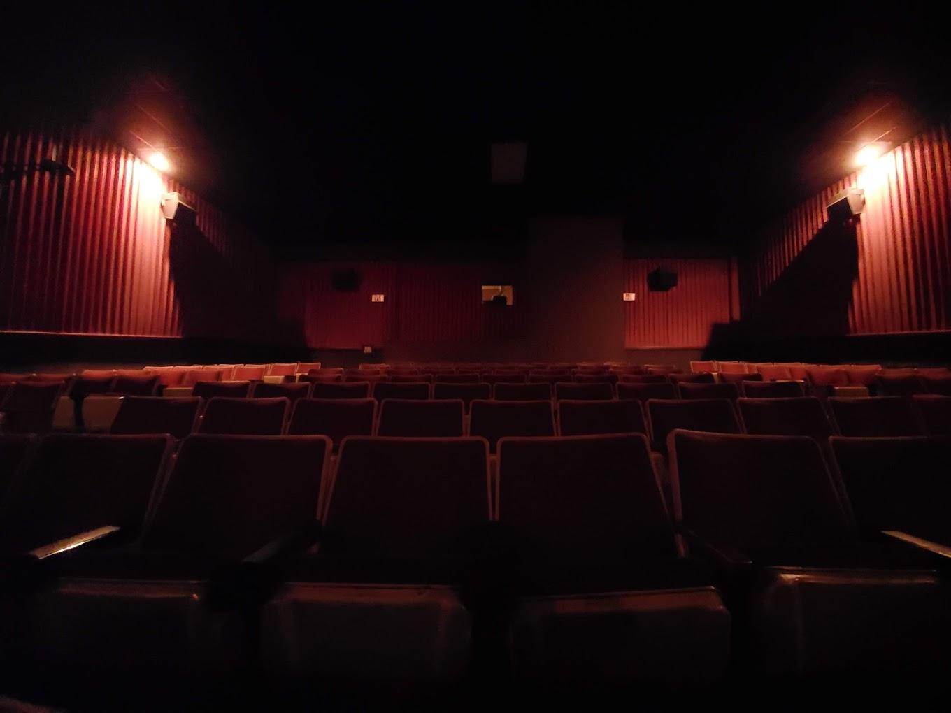 Roosevelt Twin Theatre - Showtimes & Tickets