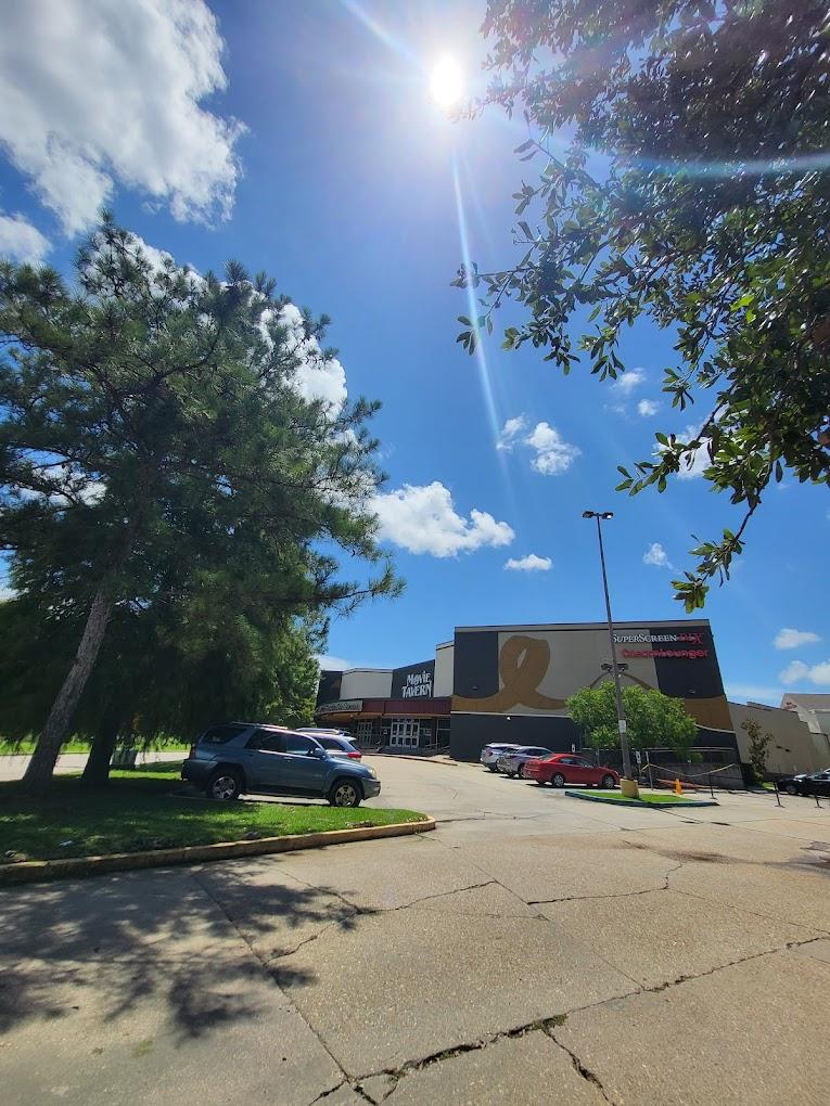 Marcus Covington Cinema - Showtimes & Tickets