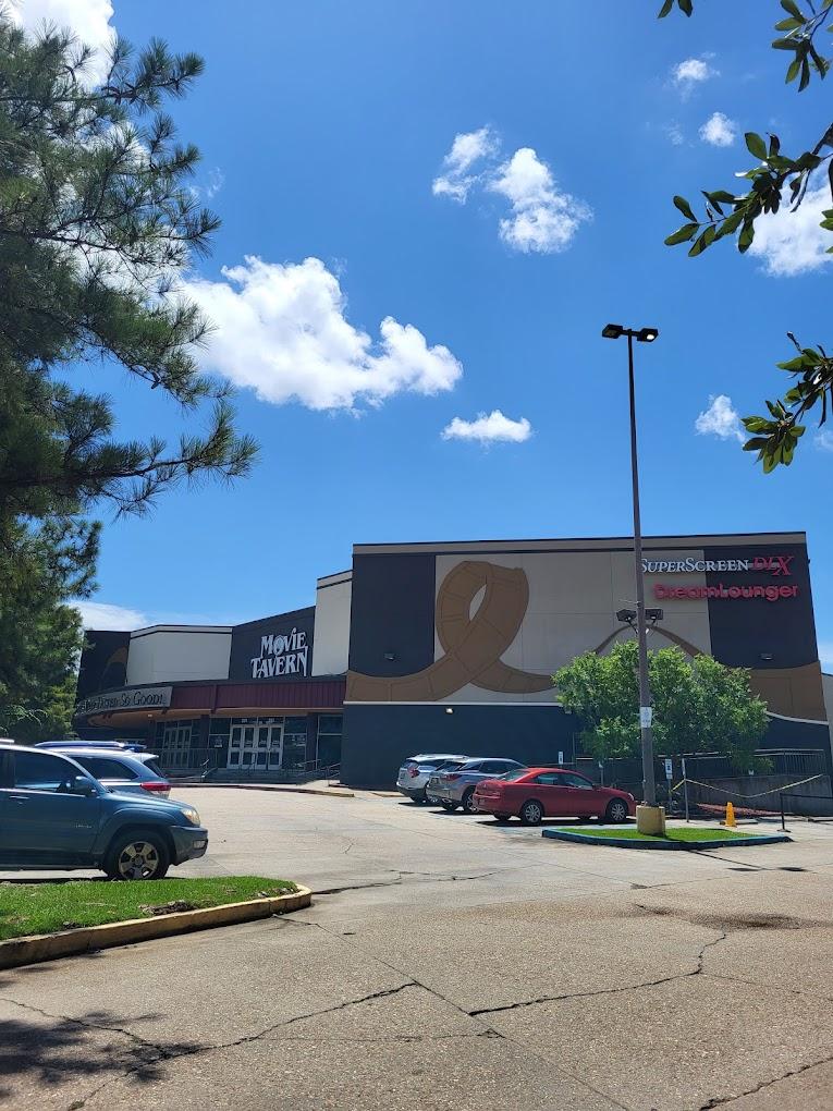 Marcus Covington Cinema - Showtimes & Tickets