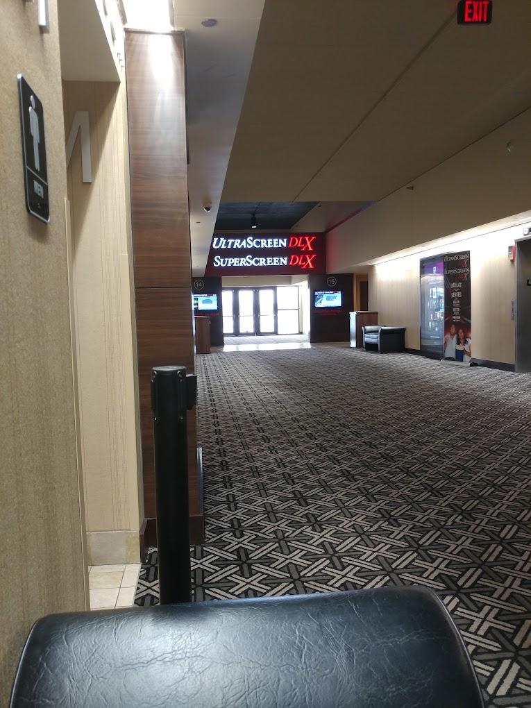 Marcus Country Club Hills Cinema - Showtimes & Tickets