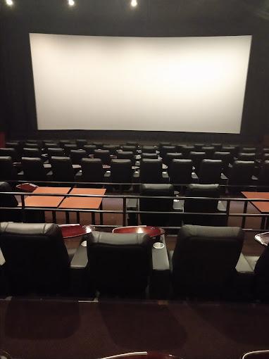 Marcus Horizon Village Cinema - Showtimes & Tickets