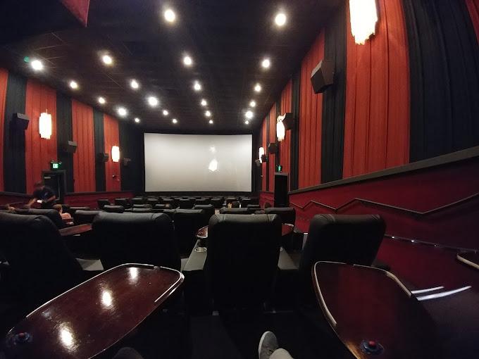 Marcus Horizon Village Cinema - Showtimes & Tickets