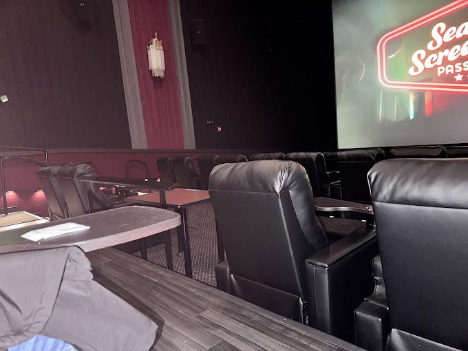 Marcus Horizon Village Cinema - Showtimes & Tickets