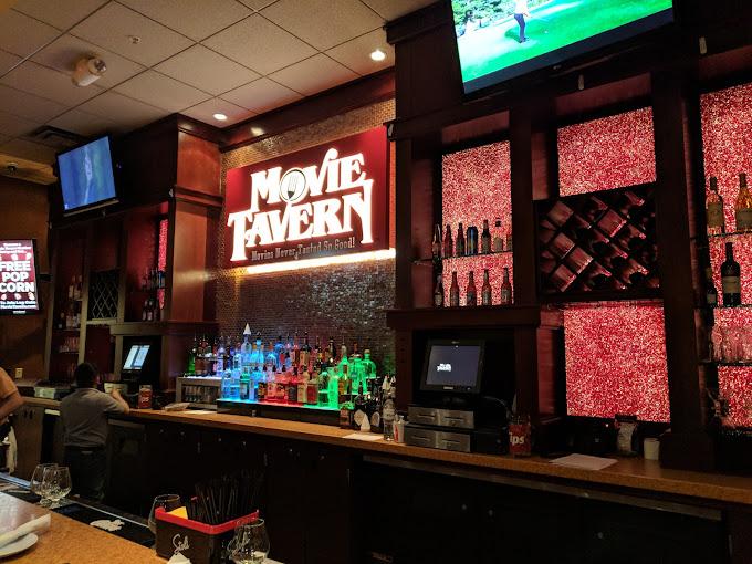 Marcus Horizon Village Cinema - Showtimes & Tickets