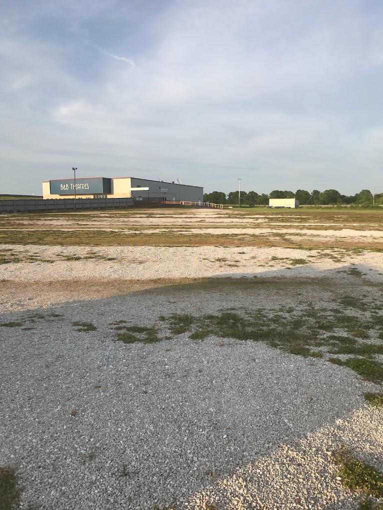 B&B Theatres Moberly Five And Drive - Showtimes & Tickets