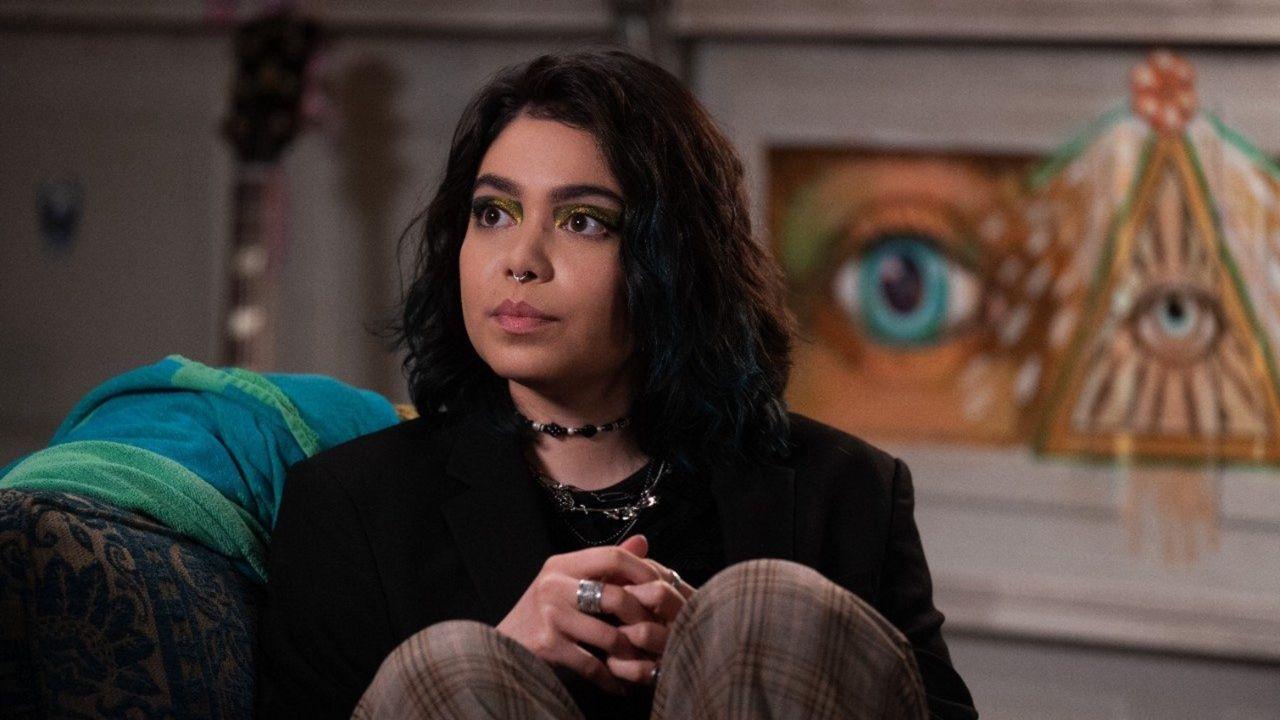 Auli'i Cravalho: Biography, Movies, Net Worth & Photos