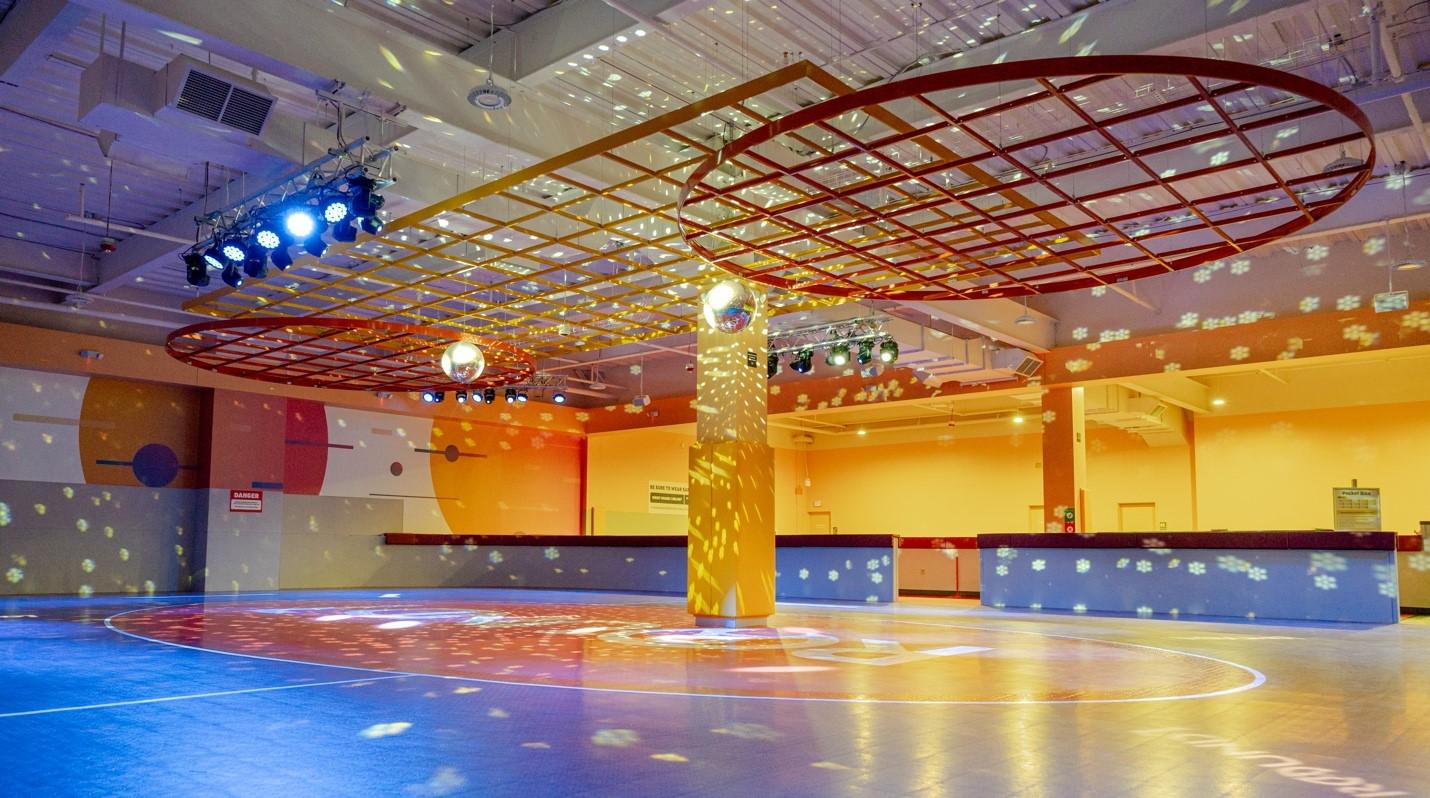 Decibel Studios - Screendollars