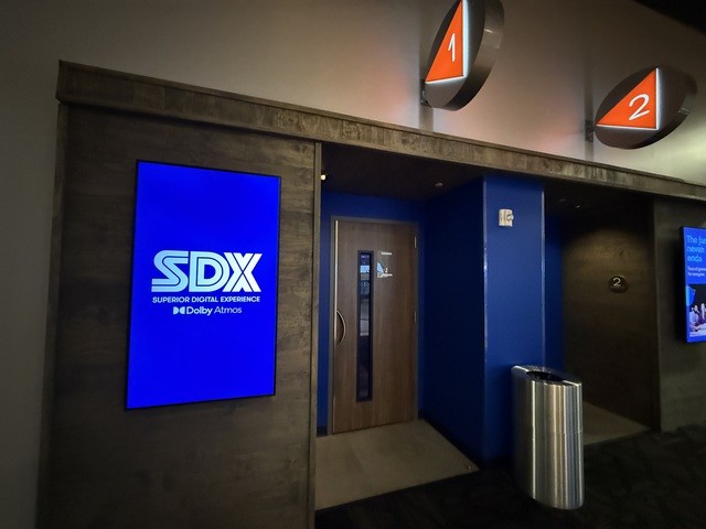 Hooky Entertainment Addison Theatre Dallas - Showtimes & Tickets