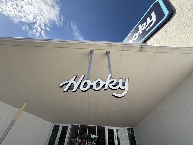 Hooky Entertainment Addison Theatre Dallas - Showtimes & Tickets
