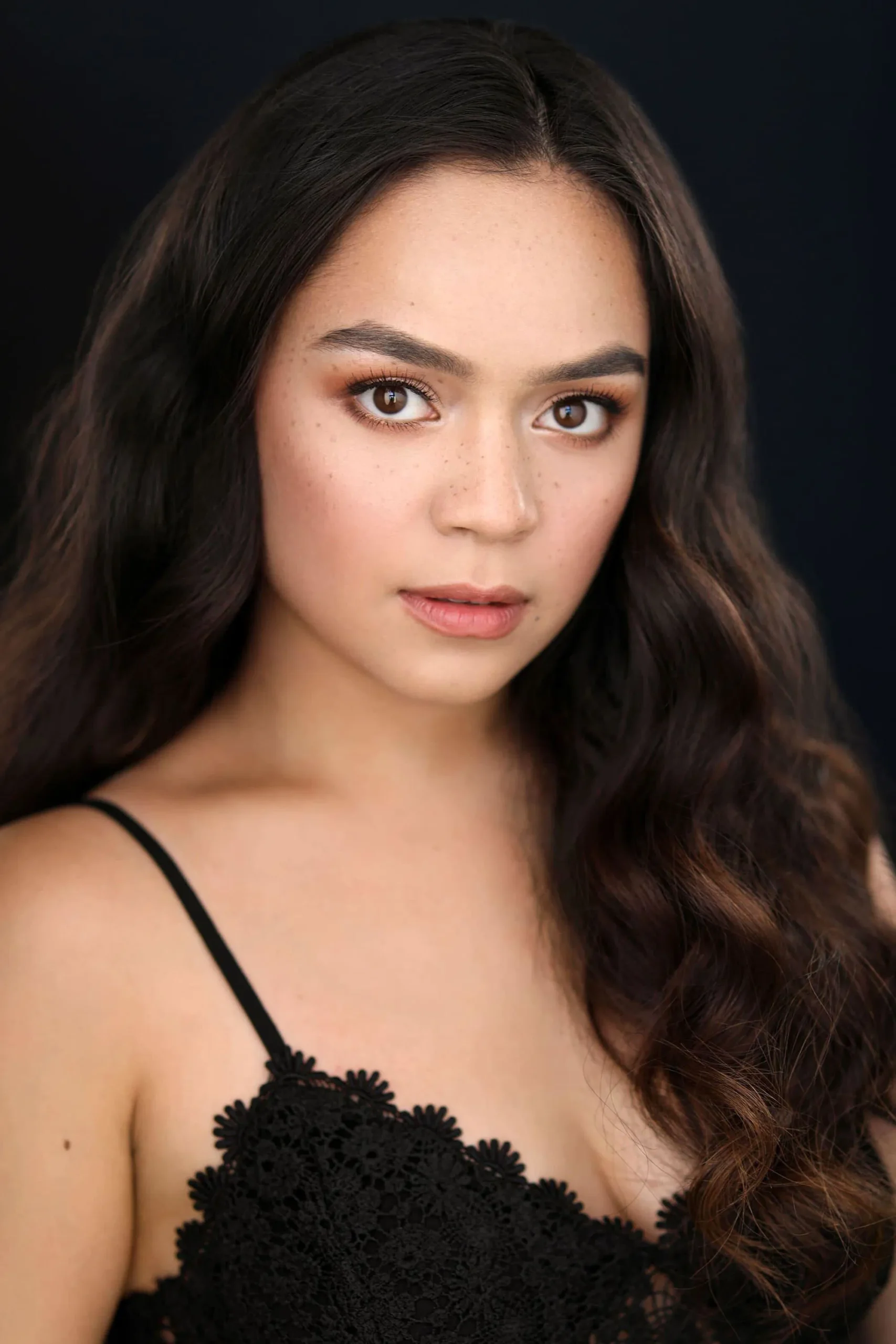 Kaitlyn Santa Juana: Biography, Movies, Net Worth & Photos