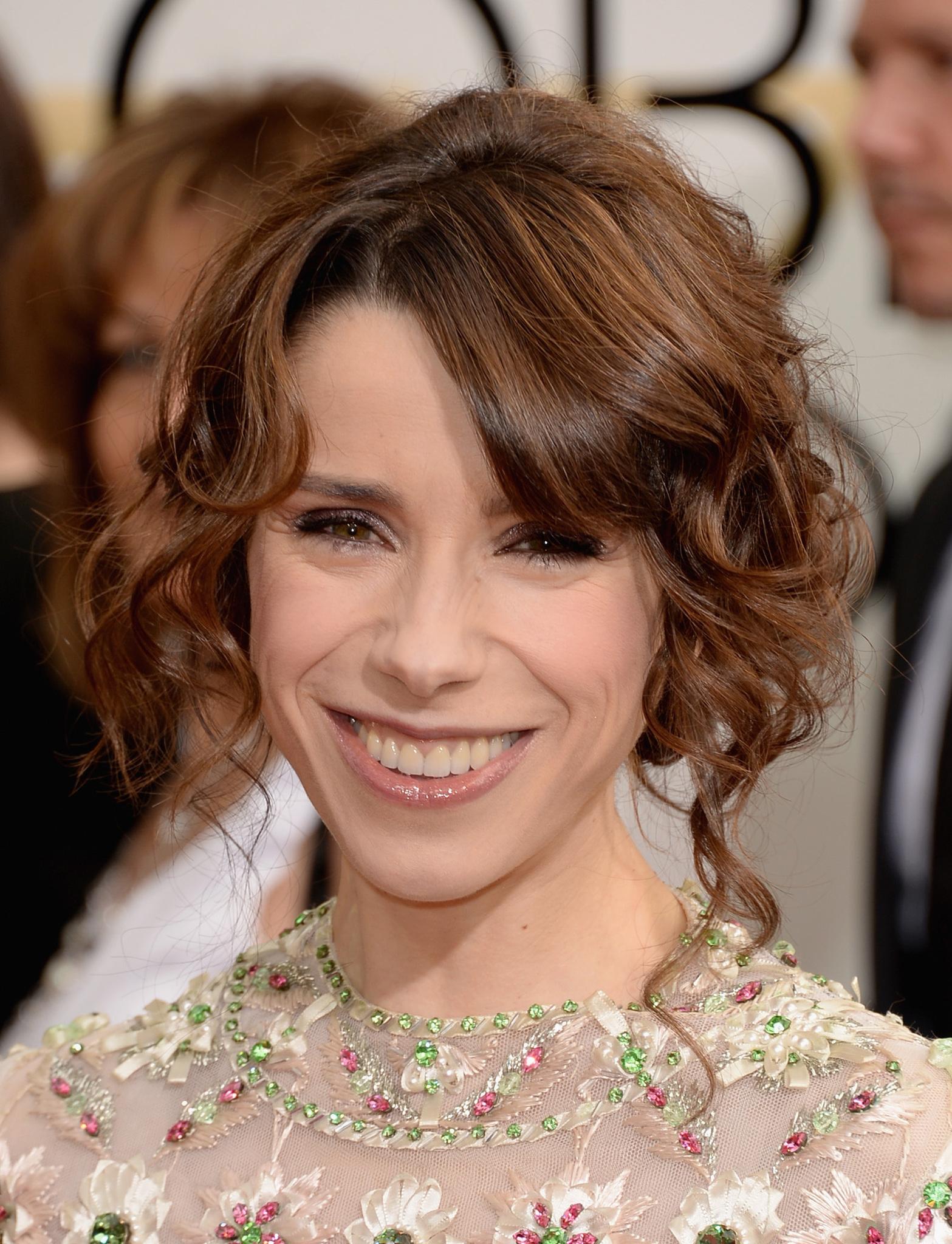 Sally Hawkins: Biography, Movies, Net Worth & Photos