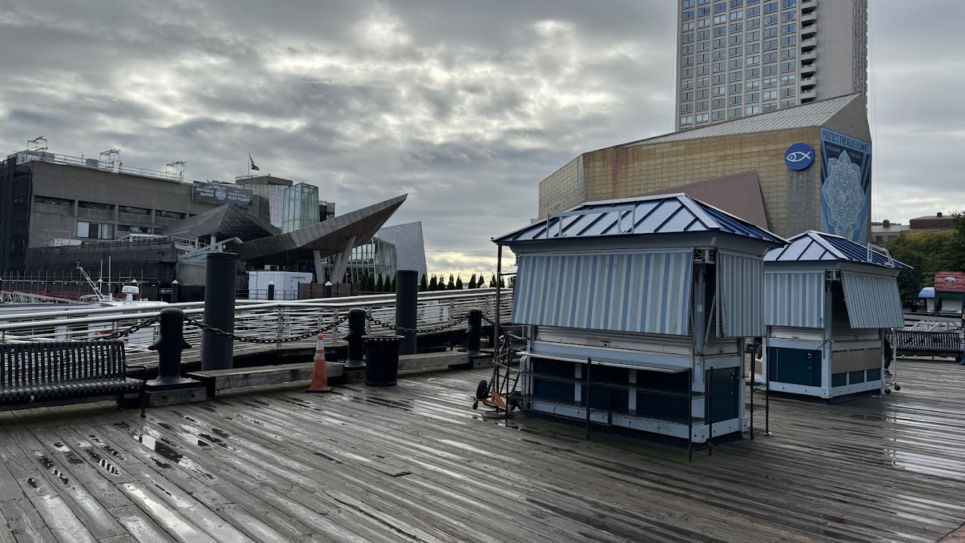 Simons Theatre - Showtimes & Tickets