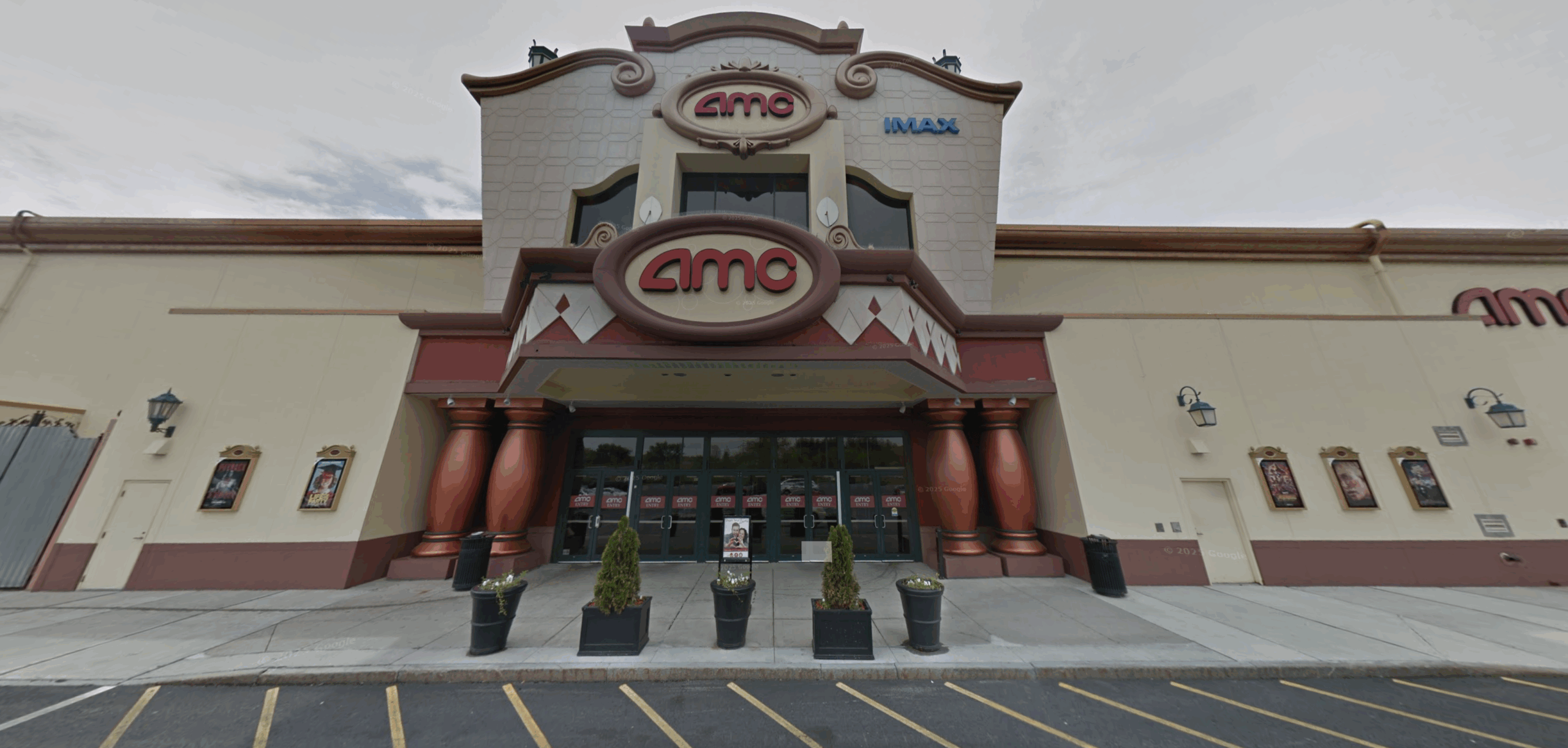 AMC Methuen 20 - Showtimes & Tickets