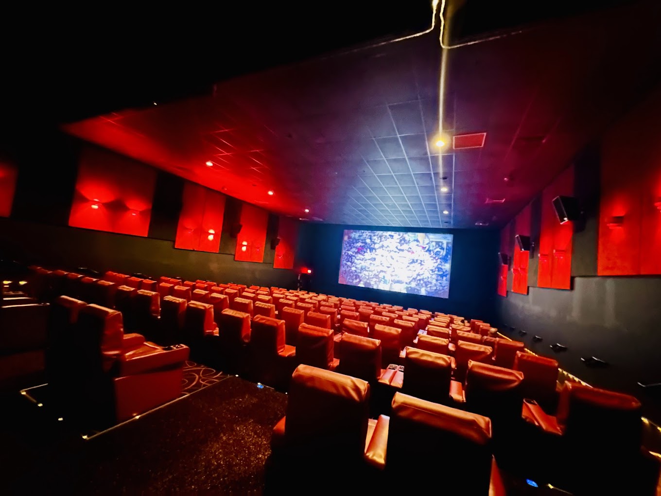 AMC Burlington Cinema 10 - Showtimes & Tickets