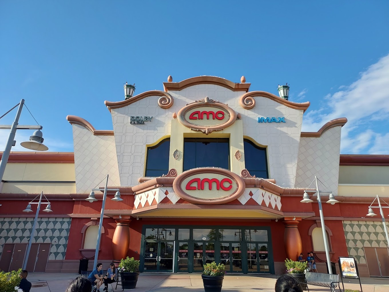 AMC Methuen 20 - Showtimes & Tickets