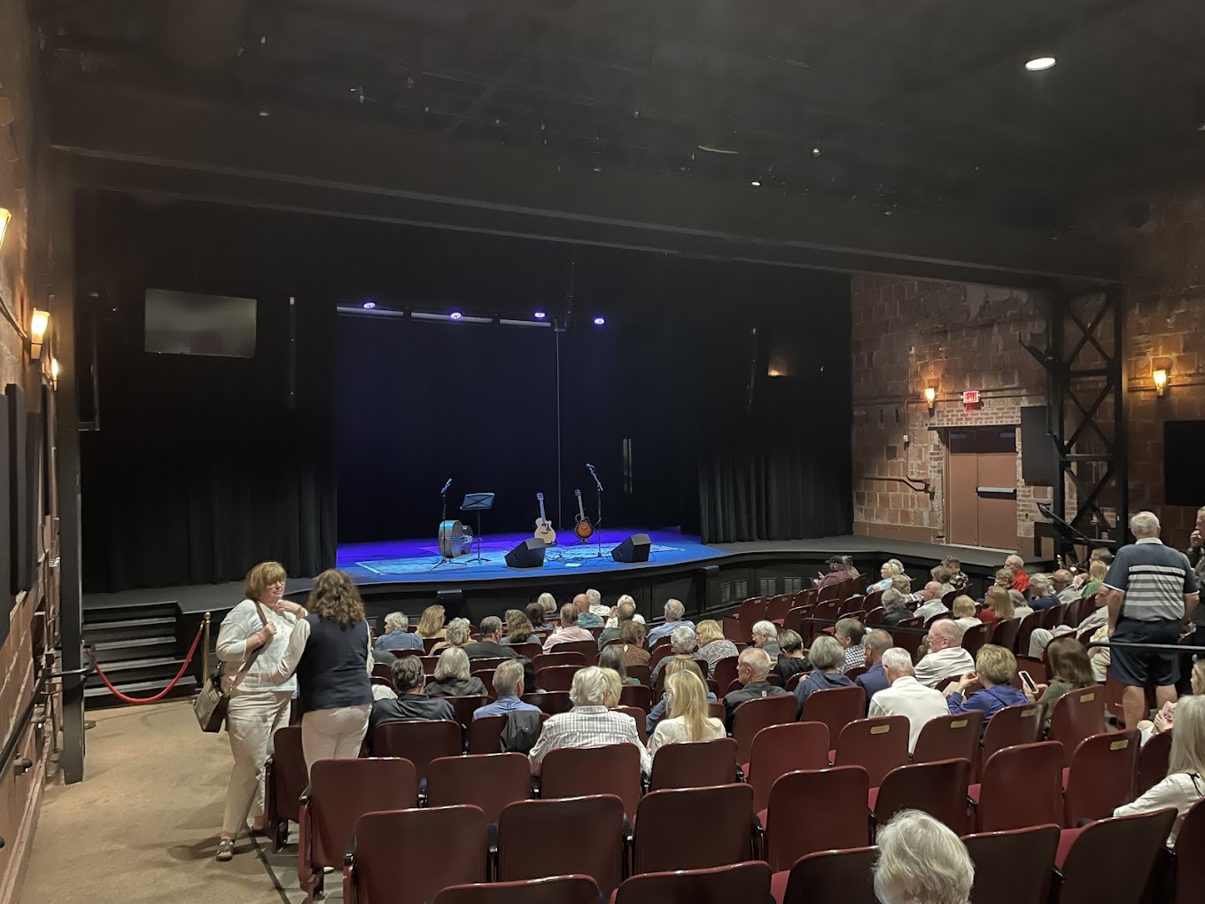Tybee Post Theater - Showtimes & Tickets