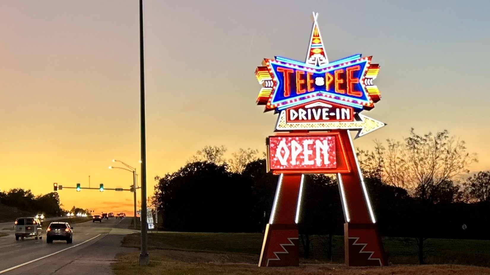 Tee-Pee Drive-In - Showtimes & Tickets